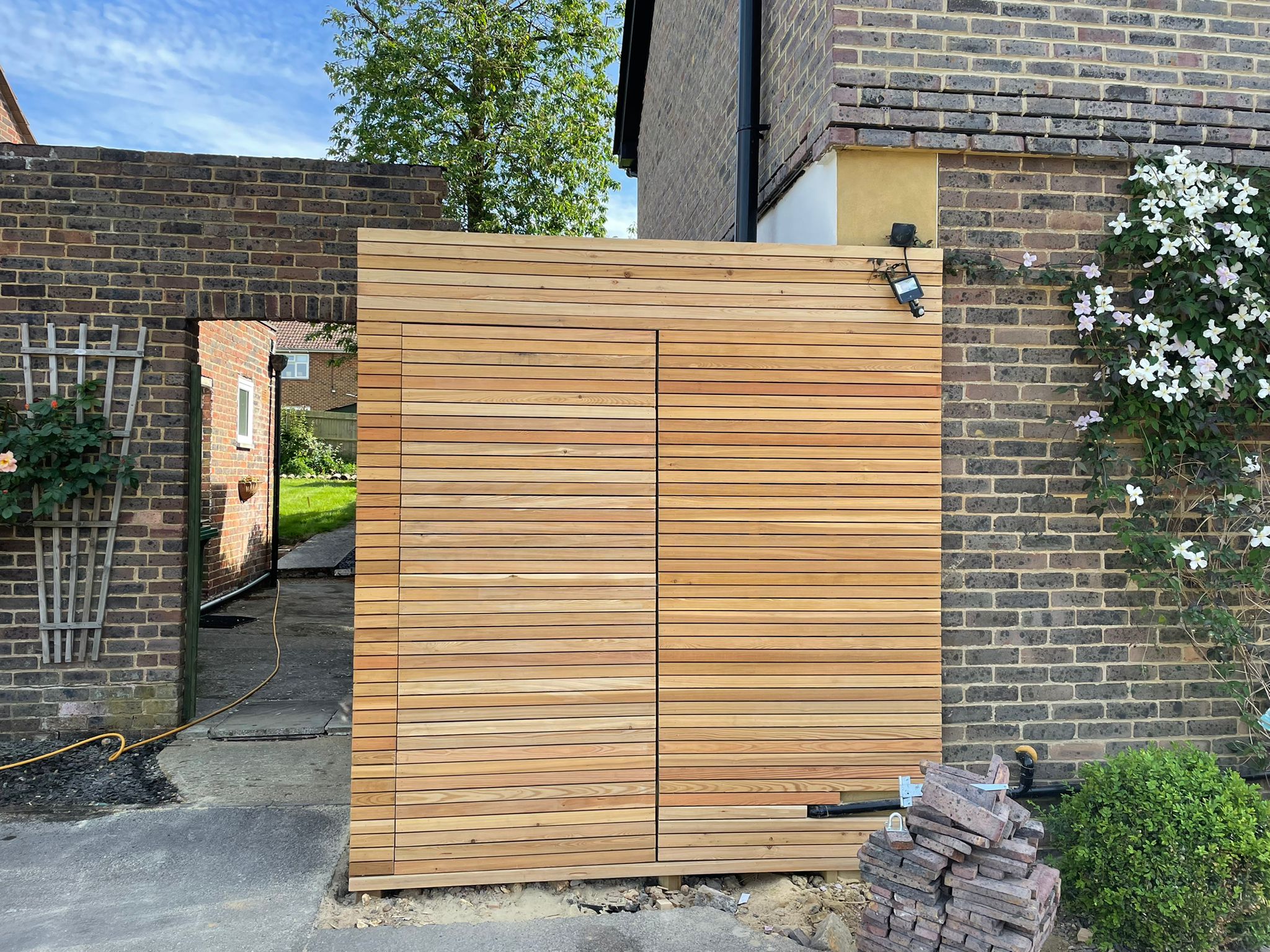 Fencing In Seven Oaks - Helpful Harry Fencing & Landscaping Ltd